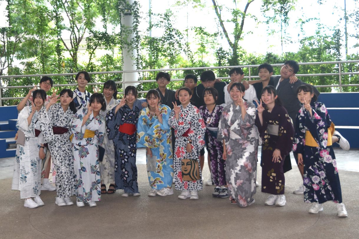 Visit by Seki City Junior High Schools (Japan)